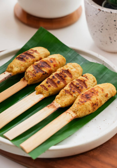 Resep Sate Lilit Ayam Simpel untuk Makan Siang ala Sasa